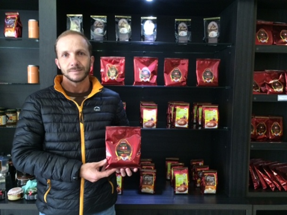 Suisse Chocolat faz homenagem a Luiz Pereira Moysés | Guiacampos.com